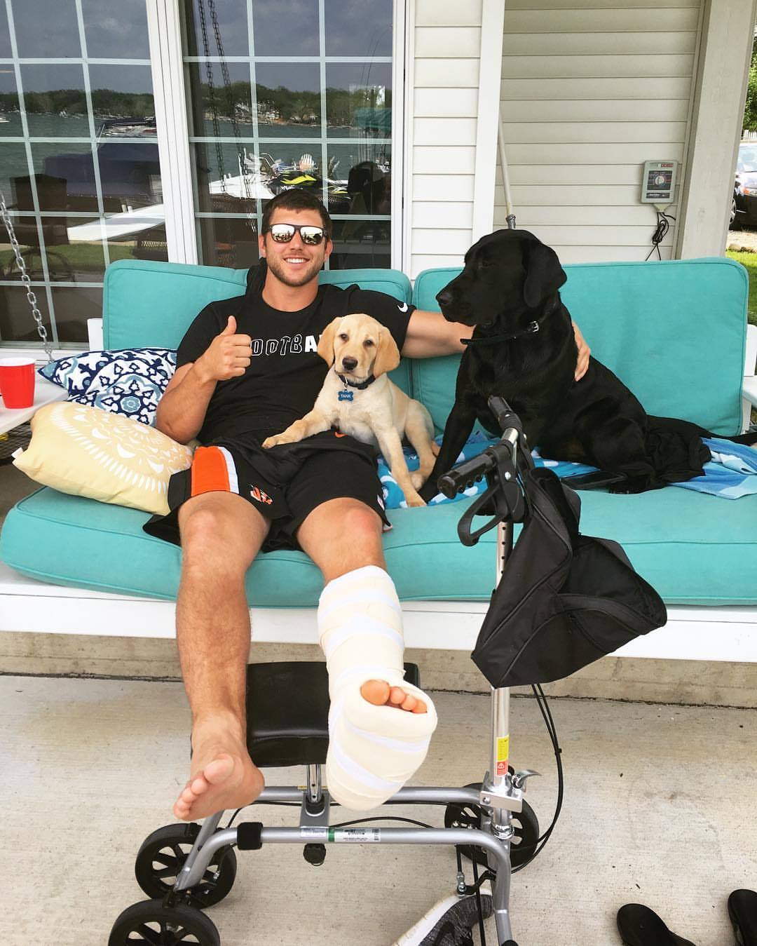 Tyler Eifert's feet