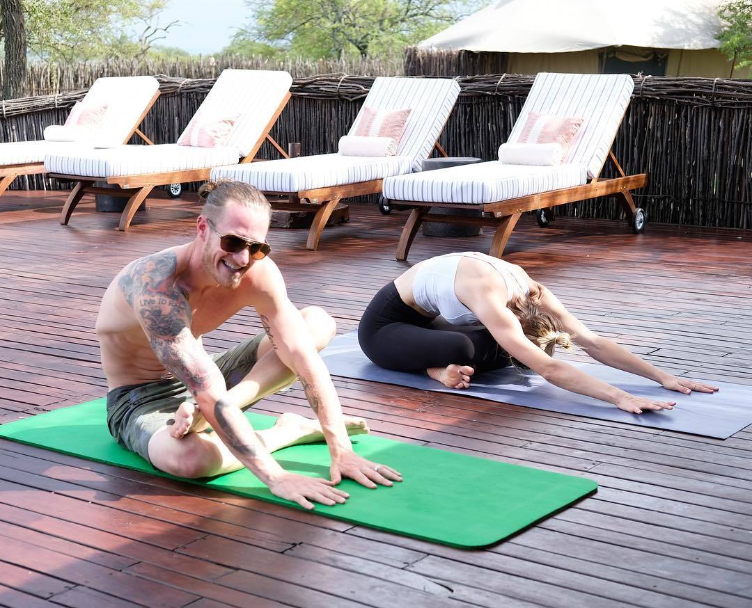 Tyler Hubbard's feet