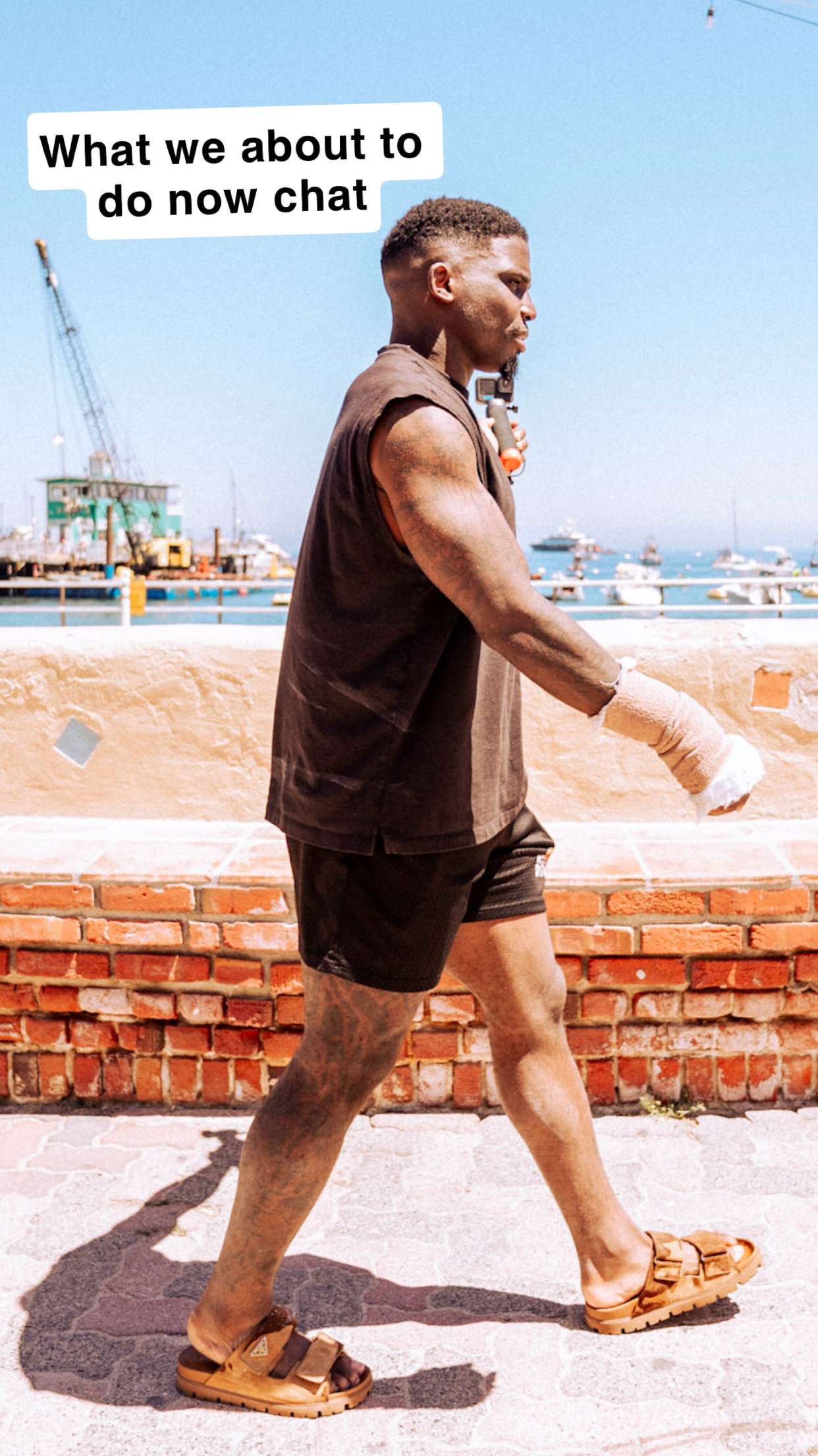 Tyreek Hill's feet