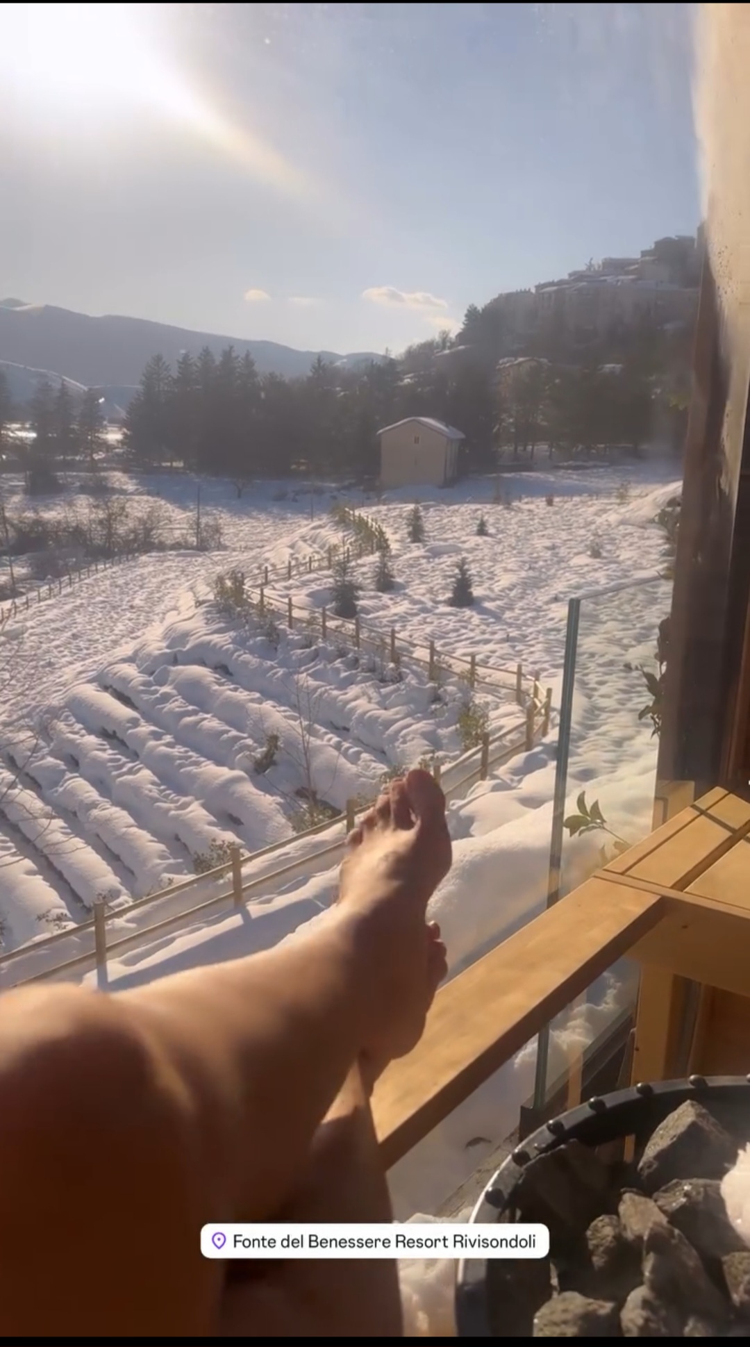 Veronica Maya's feet