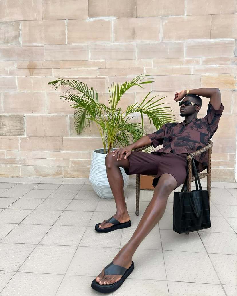Victor Kunda's feet