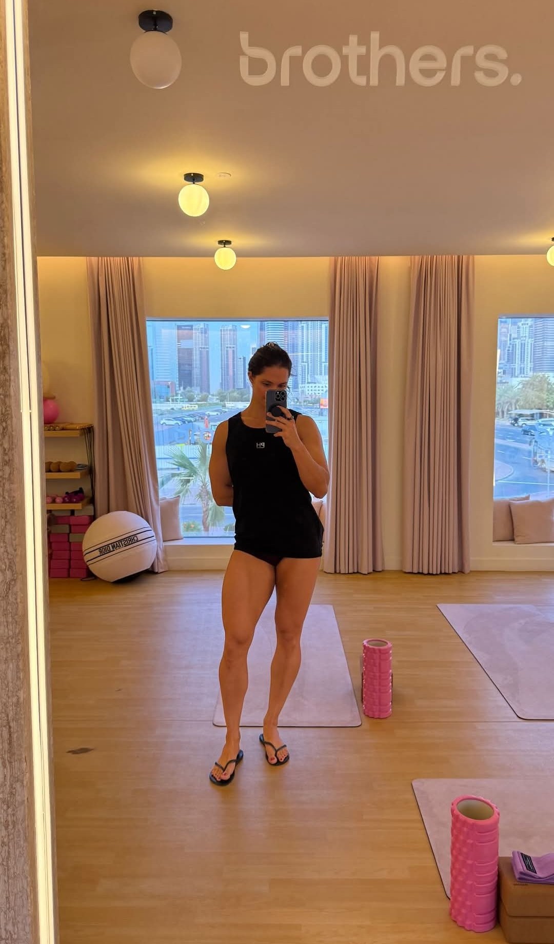 Vladislava Galagan's feet