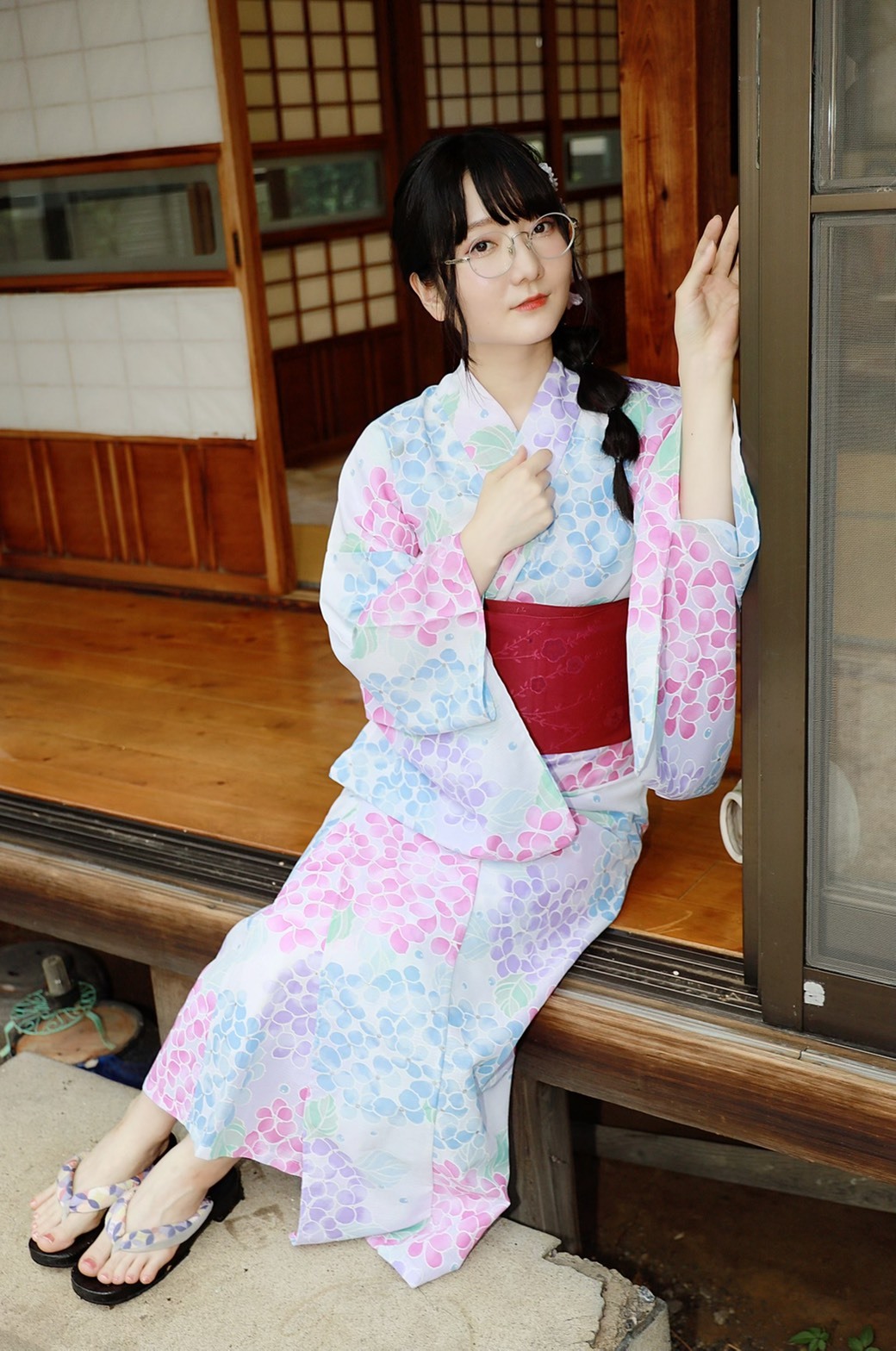 Wakana Maruoka's feet