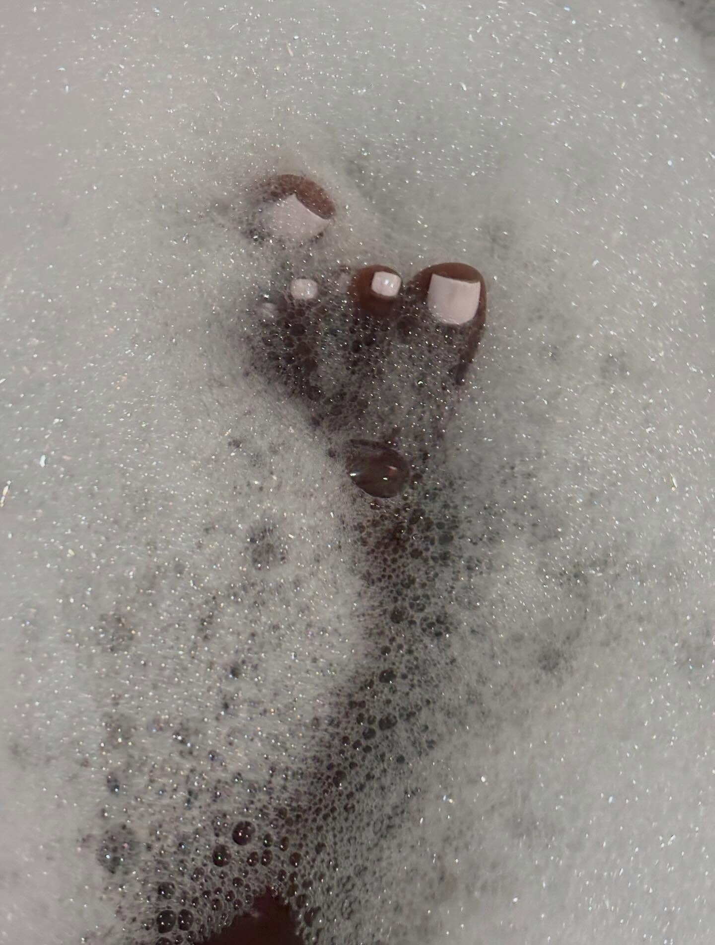 Wanda Banda's feet