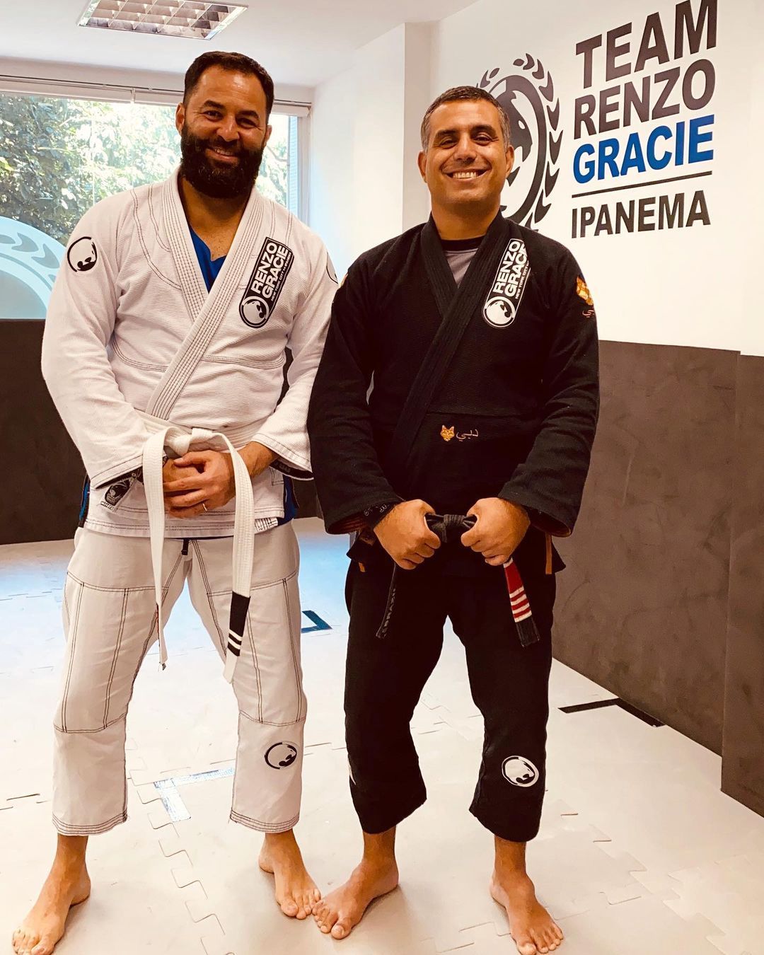 Wendell Carvalho's feet