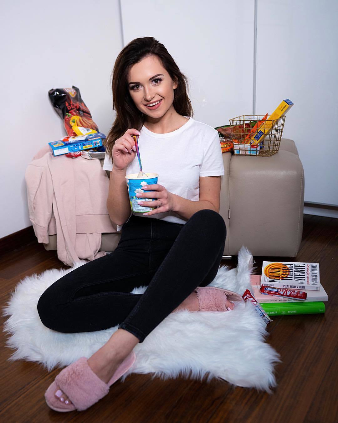 Weronika Sowas Feet I Piedi Di Weronika Sowa Celebrities Feet 2024