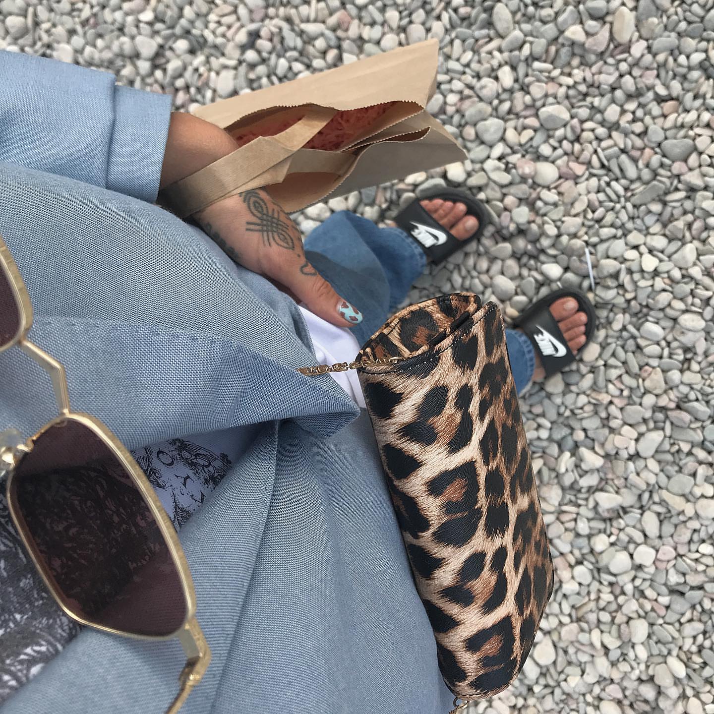 Yasya Krutova's feet