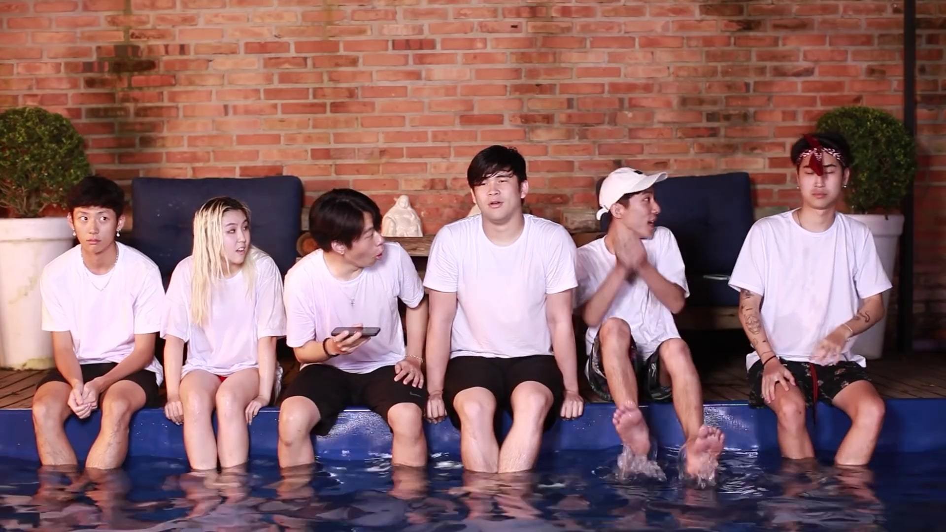 Yuma Onos Feet