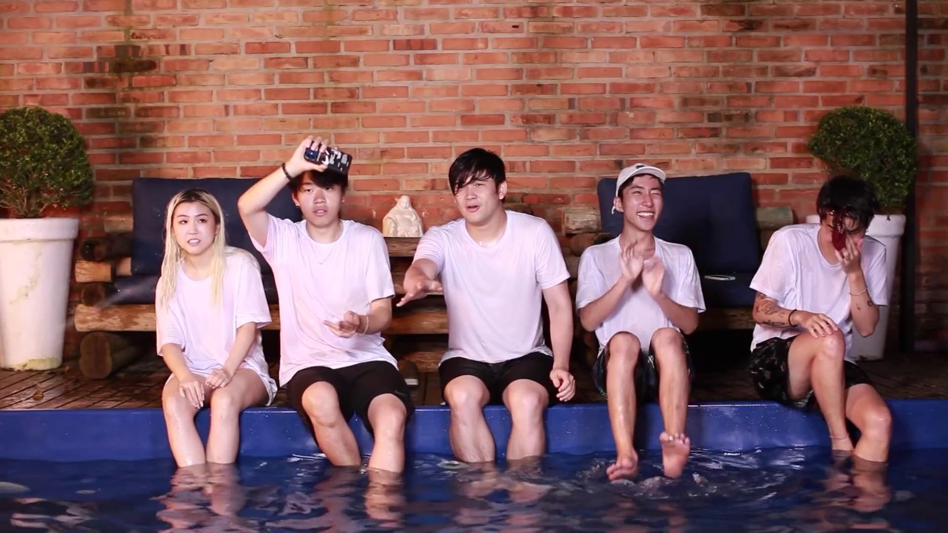 Yuma Onos Feet