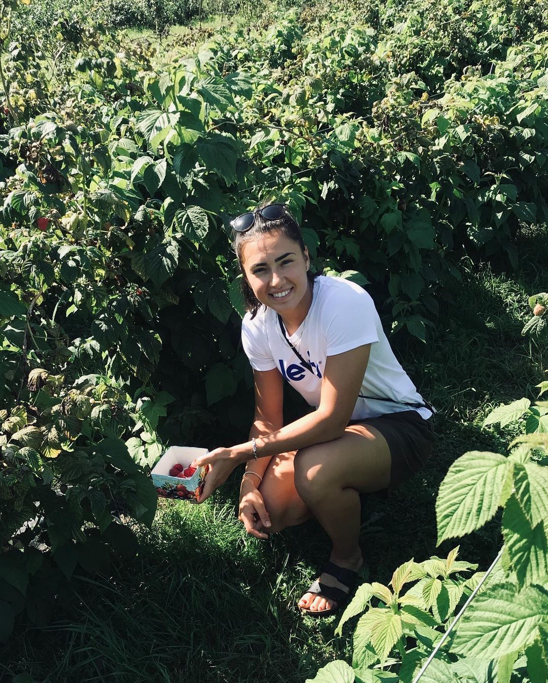 Zecira Musovic's feet