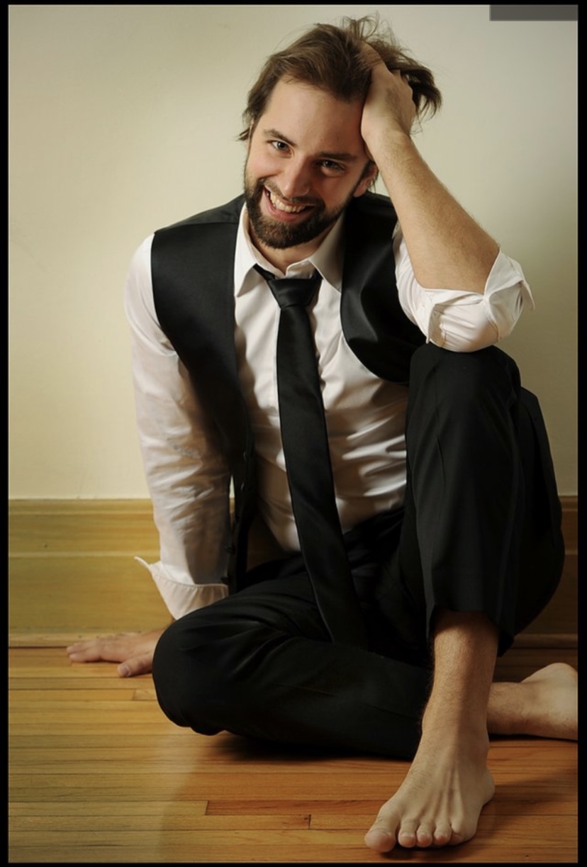 Étienne Dupuis's feet